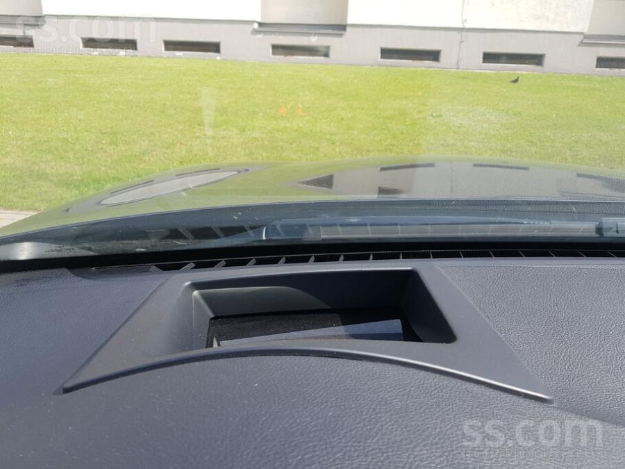 Melns BMW 530 2010 Valmiera, ar dzinēja tilpumu 3.00 L un nobraukumu 0 tūkst. km par 9500 €, foto 18 vietnē AUTOMOTO.COM.LV