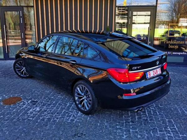 Melns BMW 530 2010 Rīga, ar dzinēja tilpumu 3.00 L un nobraukumu 195 tūkst. km par 13990 €, foto 4 vietnē AUTOMOTO.COM.LV