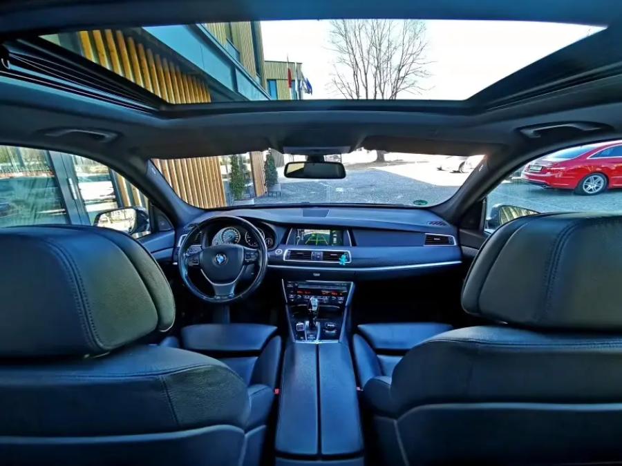 Black BMW 530 2010 in Riga, with an engine capacity of 3.00 L and mileage of 195 thousand km for 13990 €, photo 11 on AUTOMOTO.COM.LV