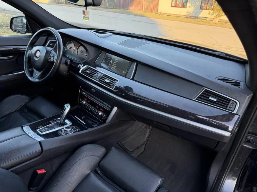Melns BMW 530 2010 Ventspils, ar dzinēja tilpumu 3.00 L un nobraukumu 311 tūkst. km par 9100 €, foto 19 vietnē AUTOMOTO.COM.LV