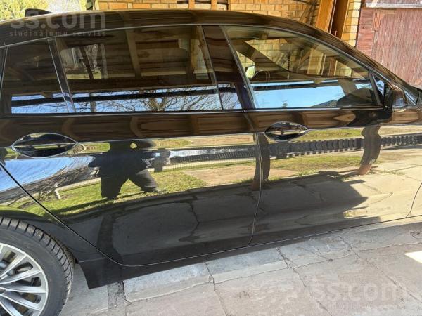 Black BMW 530 2010 in Jurmala, with an engine capacity of 3.00 L and mileage of 351 thousand km for 6500 €, photo 2 on AUTOMOTO.COM.LV