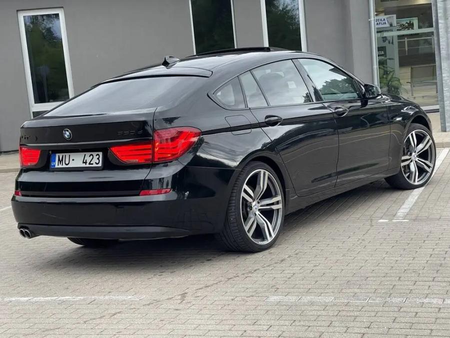 Melns BMW 530 2010 Jūrmala, ar dzinēja tilpumu 3.00 L un nobraukumu 259 tūkst. km par 10450 €, foto 7 vietnē AUTOMOTO.COM.LV