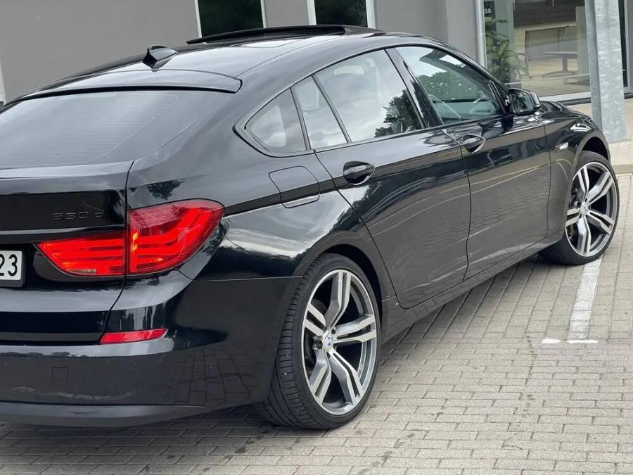 Melns BMW 530 2010 Jūrmala, ar dzinēja tilpumu 3.00 L un nobraukumu 259 tūkst. km par 10450 €, foto 11 vietnē AUTOMOTO.COM.LV