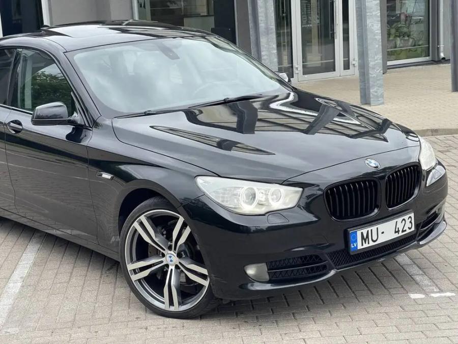 Melns BMW 530 2010 Jūrmala, ar dzinēja tilpumu 3.00 L un nobraukumu 259 tūkst. km par 10450 €, foto 12 vietnē AUTOMOTO.COM.LV
