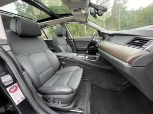 Melns BMW 530 2010 Jūrmala, ar dzinēja tilpumu 3.00 L un nobraukumu 259 tūkst. km par 10450 €, foto 30 vietnē AUTOMOTO.COM.LV