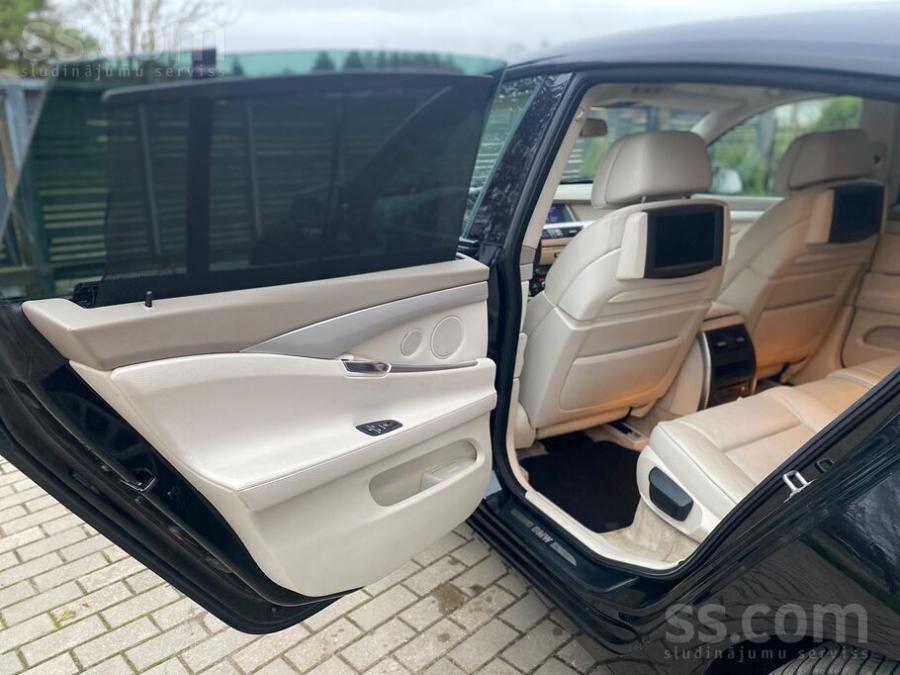 Black BMW 530 2010 in Jekabpils, with an engine capacity of 3.00 L and mileage of 330 thousand km for 6900 €, photo 8 on AUTOMOTO.COM.LV