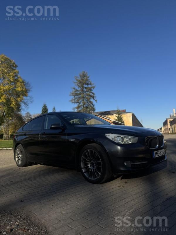 Melns BMW 530 2010 Daugavpils, ar dzinēja tilpumu 3.00 L un nobraukumu 399 tūkst. km par 8500 €, foto 5 vietnē AUTOMOTO.COM.LV