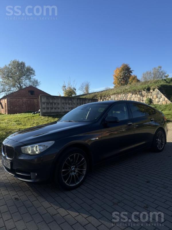 Melns BMW 530 2010 Daugavpils, ar dzinēja tilpumu 3.00 L un nobraukumu 399 tūkst. km par 8500 €, foto 6 vietnē AUTOMOTO.COM.LV