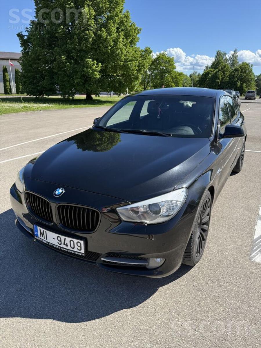 Melns BMW 530 2011 Aizkraukle, ar dzinēja tilpumu 3.00 L un nobraukumu 334 tūkst. km par 8700 €, foto 1 vietnē AUTOMOTO.COM.LV