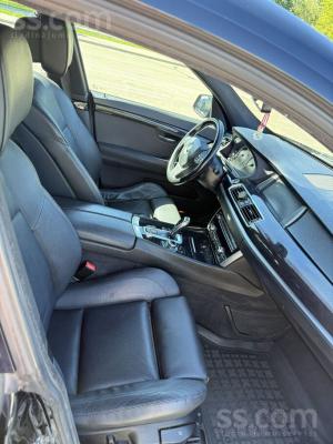 Melns BMW 530 2011 Aizkraukle, ar dzinēja tilpumu 3.00 L un nobraukumu 334 tūkst. km par 8700 €, foto 7 vietnē AUTOMOTO.COM.LV