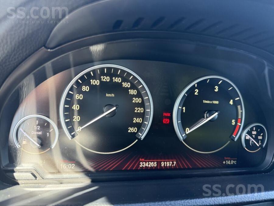 Melns BMW 530 2011 Aizkraukle, ar dzinēja tilpumu 3.00 L un nobraukumu 334 tūkst. km par 8700 €, foto 9 vietnē AUTOMOTO.COM.LV