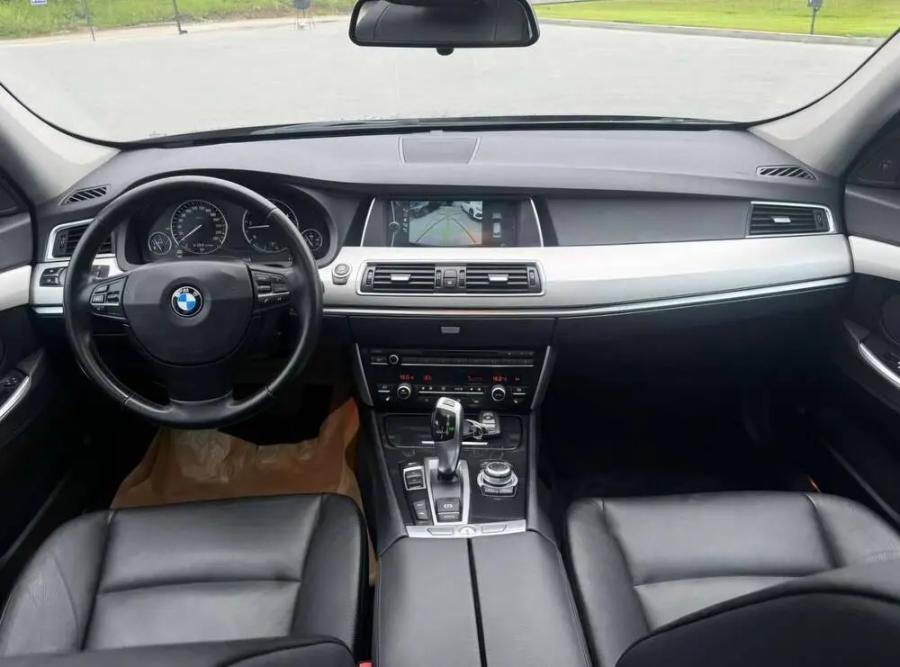 Melns BMW 530 2011 Telšiai, ar dzinēja tilpumu 3.00 L un nobraukumu 285 tūkst. km par 9190 €, foto 13 vietnē AUTOMOTO.COM.LV