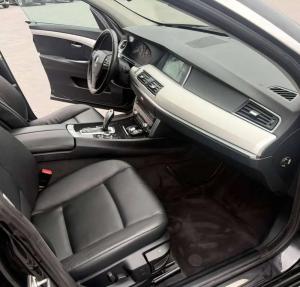 Melns BMW 530 2011 Telšiai, ar dzinēja tilpumu 3.00 L un nobraukumu 285 tūkst. km par 9190 €, foto 14 vietnē AUTOMOTO.COM.LV