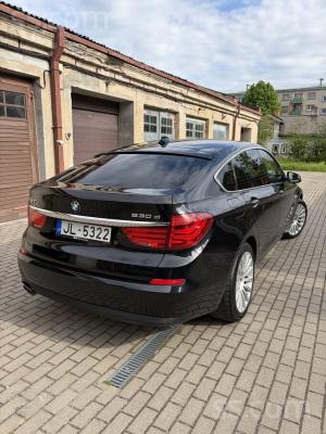 Melns BMW 530 2012 Liepāja, ar dzinēja tilpumu 3.00 L un nobraukumu 211 tūkst. km par 11750 €, foto 3 vietnē AUTOMOTO.COM.LV