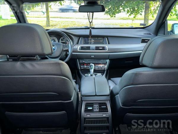 Melns BMW 530 2012 Rīga, ar dzinēja tilpumu 3.00 L un nobraukumu 306 tūkst. km par 10000 €, foto 7 vietnē AUTOMOTO.COM.LV