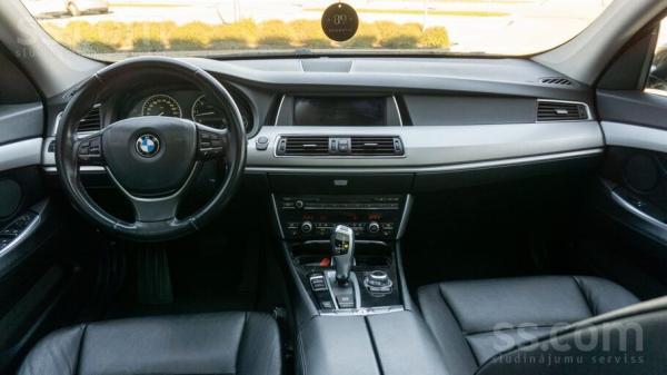 Black BMW 530 2013 in Riga, with an engine capacity of 3.00 L and mileage of 234 thousand km for 12590 €, photo 11 on AUTOMOTO.COM.LV