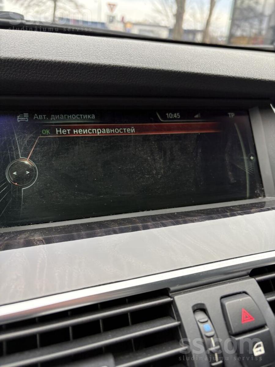 Black BMW 530 2013 in Riga, with an engine capacity of 3.00 L and mileage of 206 thousand km for 11000 €, photo 13 on AUTOMOTO.COM.LV