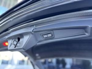 Black BMW 530 2013 in Riga, with an engine capacity of 3.00 L and mileage of 246 thousand km for 13700 €, photo 19 on AUTOMOTO.COM.LV