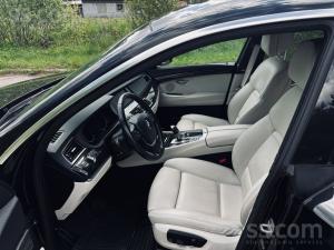 Black BMW 530 2015 in Riga, with an engine capacity of 3.00 L and mileage of 182 thousand km for 16300 €, photo 9 on AUTOMOTO.COM.LV