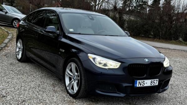 Black BMW 530 2016 in Riga, with an engine capacity of 3.00 L and mileage of 210 thousand km for 14000 €, photo 7 on AUTOMOTO.COM.LV
