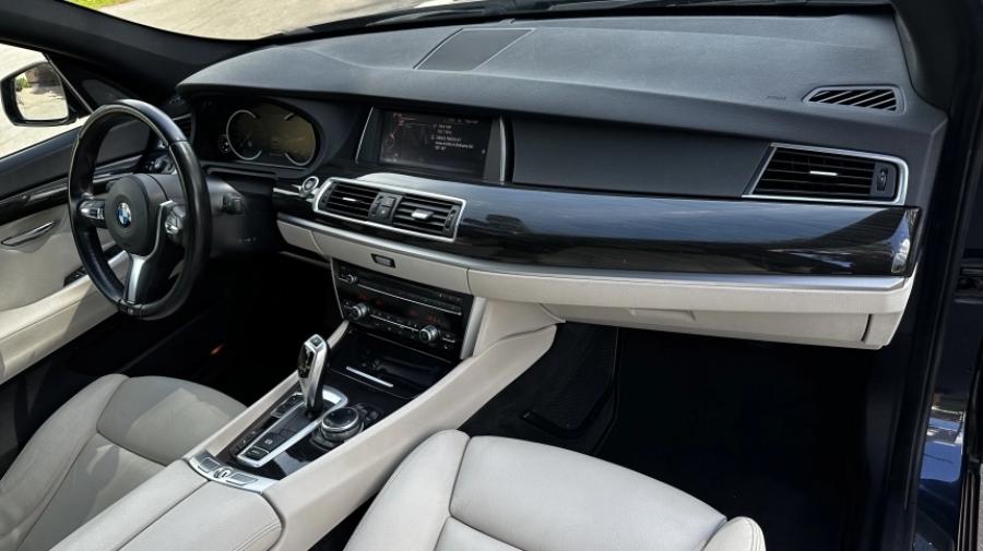 Melns BMW 530 2016 Rīga, ar dzinēja tilpumu 3.00 L un nobraukumu 210 tūkst. km par 14000 €, foto 12 vietnē AUTOMOTO.COM.LV