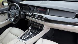Melns BMW 530 2016 Rīga, ar dzinēja tilpumu 3.00 L un nobraukumu 210 tūkst. km par 14000 €, foto 13 vietnē AUTOMOTO.COM.LV