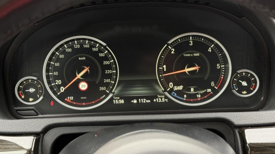 Melns BMW 530 2016 Rīga, ar dzinēja tilpumu 3.00 L un nobraukumu 210 tūkst. km par 14000 €, foto 43 vietnē AUTOMOTO.COM.LV