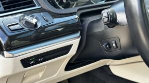 Melns BMW 530 2016 Rīga, ar dzinēja tilpumu 3.00 L un nobraukumu 210 tūkst. km par 14000 €, foto 48 vietnē AUTOMOTO.COM.LV