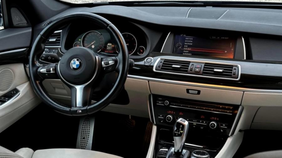 Melns BMW 530 2016 Rīga, ar dzinēja tilpumu 3.00 L un nobraukumu 210 tūkst. km par 14000 €, foto 53 vietnē AUTOMOTO.COM.LV