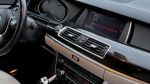 Melns BMW 530 2016 Rīga, ar dzinēja tilpumu 3.00 L un nobraukumu 210 tūkst. km par 14000 €, foto 68 vietnē AUTOMOTO.COM.LV