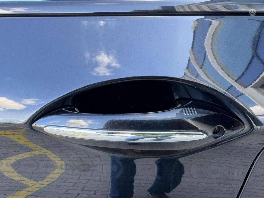 Melns BMW 530 2014 Viļņa, ar dzinēja tilpumu 2.99 L un nobraukumu 279 tūkst. km par 12470 €, foto 19 vietnē AUTOMOTO.COM.LV