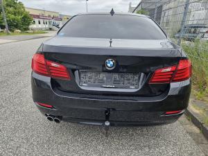 Black BMW 530 2015 in Mazeikiai, with an engine capacity of 3.00 L and mileage of 208 thousand km for 6200 €, photo 12 on AUTOMOTO.COM.LV