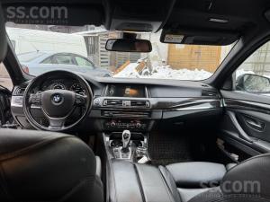 Melns BMW 530 2014 Rīga, ar dzinēja tilpumu 3.00 L un nobraukumu 467 tūkst. km par 10500 €, foto  vietnē AUTOMOTO.COM.LV
