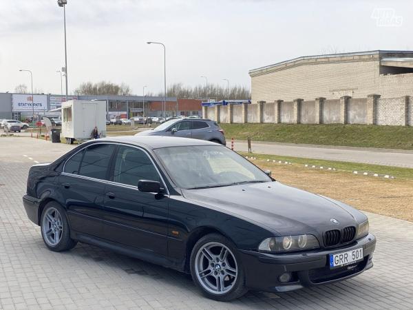 Black BMW 530 1999 in Silute, with an engine capacity of 3.00 L and mileage of 554 thousand km for 2750 €, photo 1 on AUTOMOTO.COM.LV