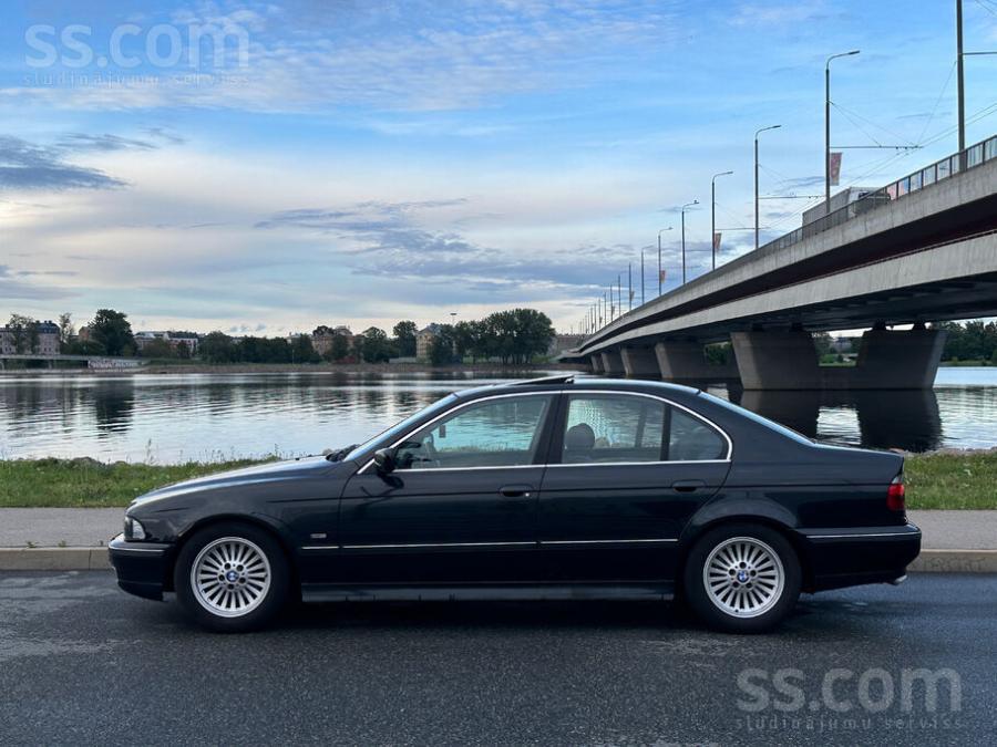 Melns BMW 530 1999 Rīga, ar dzinēja tilpumu 3.00 L un nobraukumu 174 tūkst. km par 6000 €, foto 5 vietnē AUTOMOTO.COM.LV