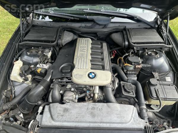 Black BMW 530 1999 in Riga, with an engine capacity of 3.00 L and mileage of 174 thousand km for 6000 €, photo 10 on AUTOMOTO.COM.LV