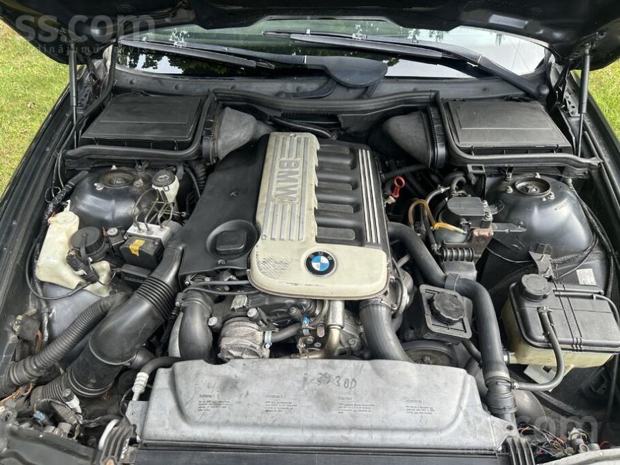 Melns BMW 530 1999 Rīga, ar dzinēja tilpumu 3.00 L un nobraukumu 174 tūkst. km par 6000 €, foto 11 vietnē AUTOMOTO.COM.LV