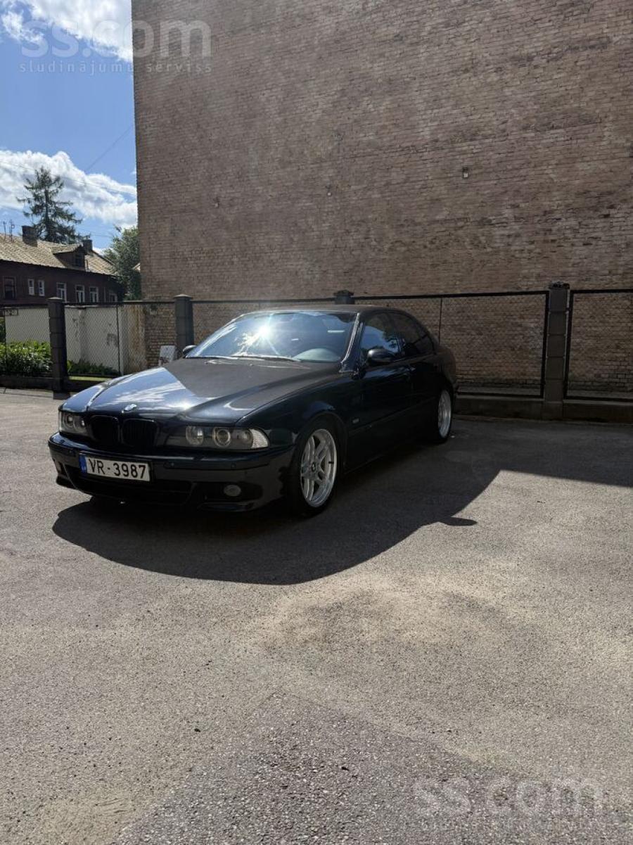 Melns BMW 530 1999 Rīga, ar dzinēja tilpumu 3.00 L un nobraukumu 420 tūkst. km par 3500 €, foto 5 vietnē AUTOMOTO.COM.LV