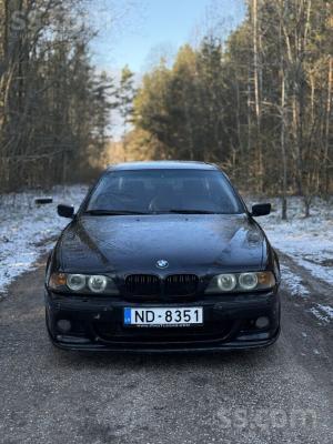 Melns BMW 530 2000 Rīga, ar dzinēja tilpumu 3.00 L un nobraukumu 367 tūkst. km par 2850 €, foto 9 vietnē AUTOMOTO.COM.LV