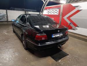 Melns BMW 530 2000 Kauņa, ar dzinēja tilpumu 3.00 L un nobraukumu 331 tūkst. km par 799 €, foto 6 vietnē AUTOMOTO.COM.LV