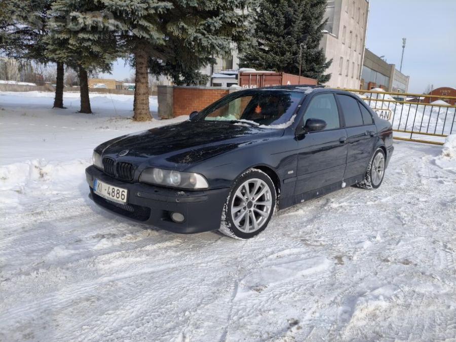 Черный БМВ 530 2000 в Елгава, объемом двигателя 3.00 л и пробегом 380 тыс. км за 2550 €, фото 4 на AUTOMOTO.COM.LV