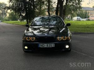 Black BMW 530 2000 in Riga, with an engine capacity of 3.00 L and mileage of 378 thousand km for 2200 €, photo 3 on AUTOMOTO.COM.LV