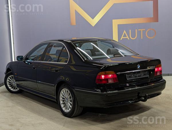 Black BMW 530 2000 in Jurmala, with an engine capacity of 3.00 L and mileage of 292 thousand km for 3950 €, photo 3 on AUTOMOTO.COM.LV