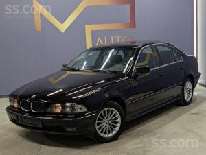 Melns BMW 530 2000 Jūrmala, ar dzinēja tilpumu 3.00 L un nobraukumu 292 tūkst. km par 3950 €, foto 4 vietnē AUTOMOTO.COM.LV
