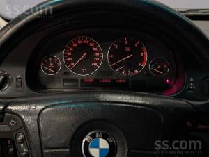 Melns BMW 530 2000 Jūrmala, ar dzinēja tilpumu 3.00 L un nobraukumu 292 tūkst. km par 3950 €, foto 17 vietnē AUTOMOTO.COM.LV