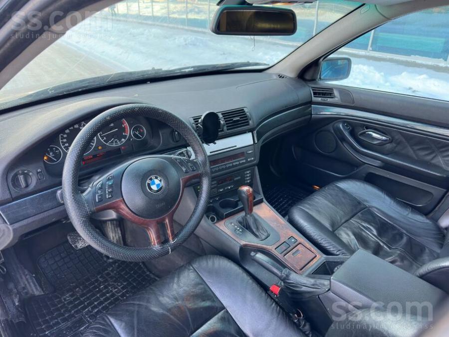 Melns BMW 530 2001 Rēzekne, ar dzinēja tilpumu 3.00 L un nobraukumu 419 tūkst. km par 2100 €, foto 7 vietnē AUTOMOTO.COM.LV