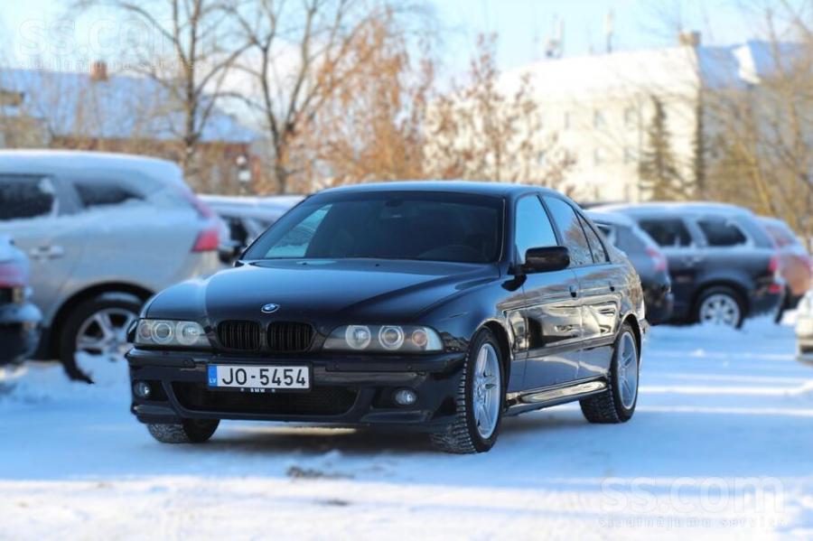 Black BMW 530 2001 in Rezekne, with an engine capacity of 3.00 L and mileage of 380 thousand km for 4495 €, photo 1 on AUTOMOTO.COM.LV