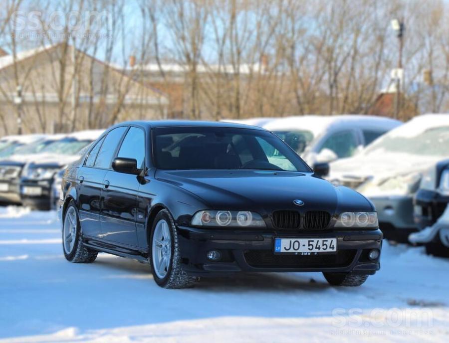 Black BMW 530 2001 in Rezekne, with an engine capacity of 3.00 L and mileage of 380 thousand km for 4495 €, photo 2 on AUTOMOTO.COM.LV