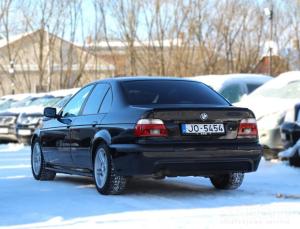 Black BMW 530 2001 in Rezekne, with an engine capacity of 3.00 L and mileage of 380 thousand km for 4495 €, photo 3 on AUTOMOTO.COM.LV