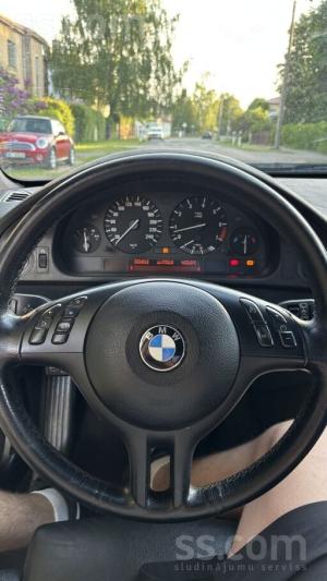 Melns BMW 530 2001 Rīga, ar dzinēja tilpumu 3.00 L un nobraukumu 331 tūkst. km par 4000 €, foto 10 vietnē AUTOMOTO.COM.LV